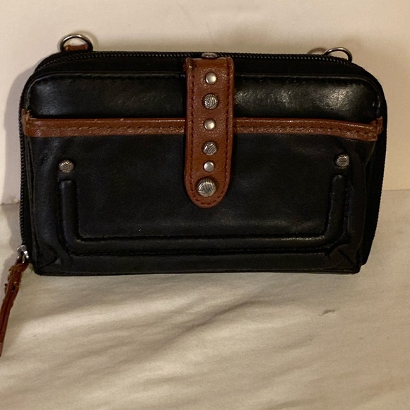 The Sak | Bags | The Sak Leather Wallet | Poshmark